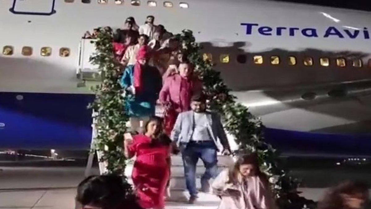 SOSOK Vidhi Popley, Konglomerat India Gelar Pernikahan Mewah, Sewa 1 ...