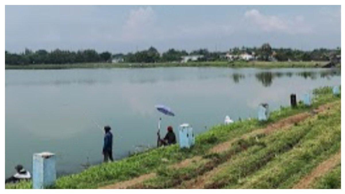 Cuma 9,6 Km Dari Sukoharjo, menikmati pemandangan sekitar di Waduk, Pas ...
