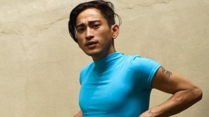 Penampilan Berubah Lagi, Intip Gaya Nyentrik Bio One, Pakai Jaring ...