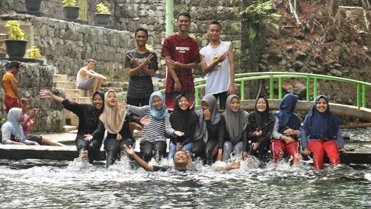 5 Hal Menarik Umbul Cokro Klaten, Destinasi Wisata Air Segar di Tengah ...
