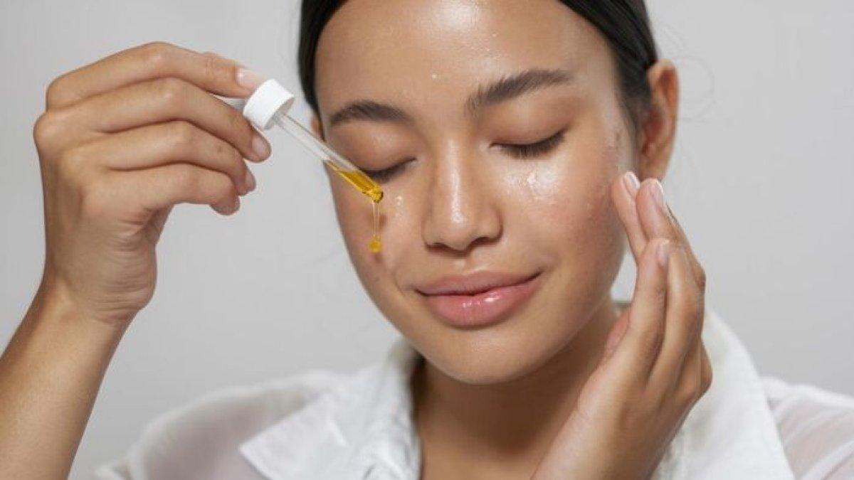 4 Serum Vitamin C, Ampuh Cerahkan Wajah, Noda Hitam Minggat Muka Jadi ...