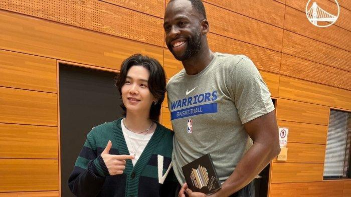 HEBOH Suga BTS 'Digandeng' NBA, Rilis Koleksi Fesyen Terbaru, Ada Kaus ...