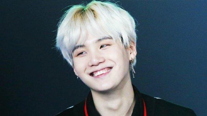 Jadi Rapper Jago di BTS, Ternyata Suga BTS Pernah Ngerap Saat SD di ...