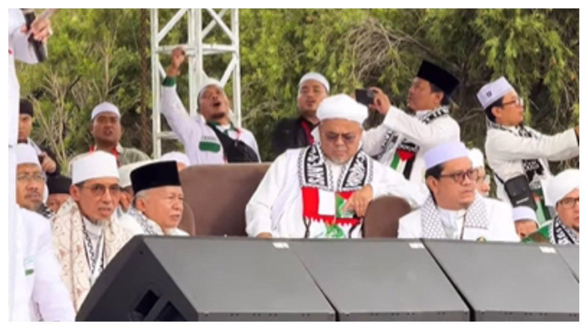 Potret Terbaru Syarifah Mona Istri Kedua Habib Rizieq, Setia Temani ...