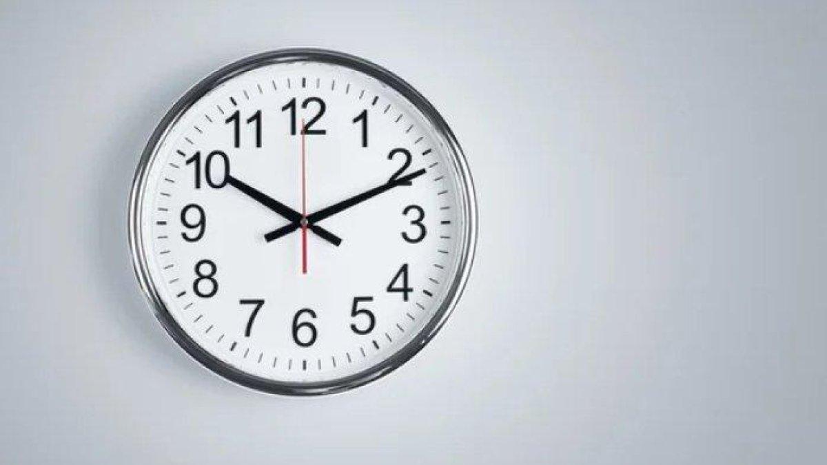 4 Cara Mengobati Insomnia Dengan Mandi Air Panas, Membatasi Tidur Siang ...