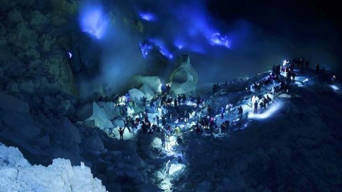 Ada Api Biru yang di Kawah Ijen Banyuwangi, Ternyata Ini Asal Usulnya ...