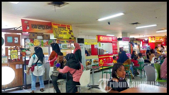 Food Court Simpur Center Lantai 2 Bisa Jadi Tempat Rehat Belanja ...
