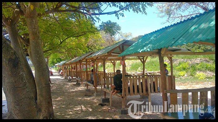 Tarif Masuk Pantai Tiska, Sewa Lapangan Hingga Banana Boat ...