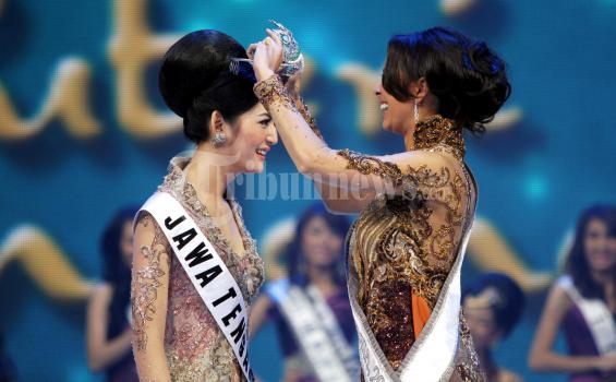 Maria Selana Bersyukur Menjadi Puteri Indonesia - TribunNews.com