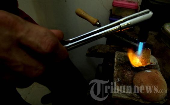 Antam: Tren Pembelian Emas di Makassar Meningkat - TribunNews.com