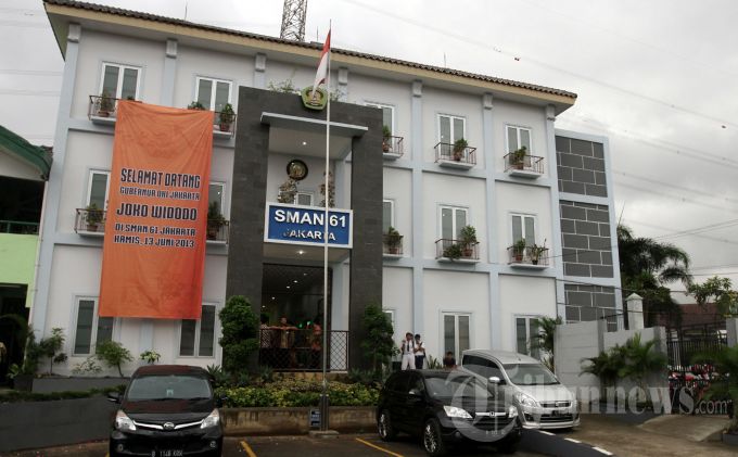 Komite Sekolah Rampungkan Renovasi SMAN 61 Jakarta - TribunNews.com
