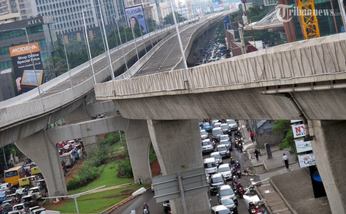 Bangunan-bangunan yang Terkena Jalan Layang Sudah Ditandai Cat Merah ...