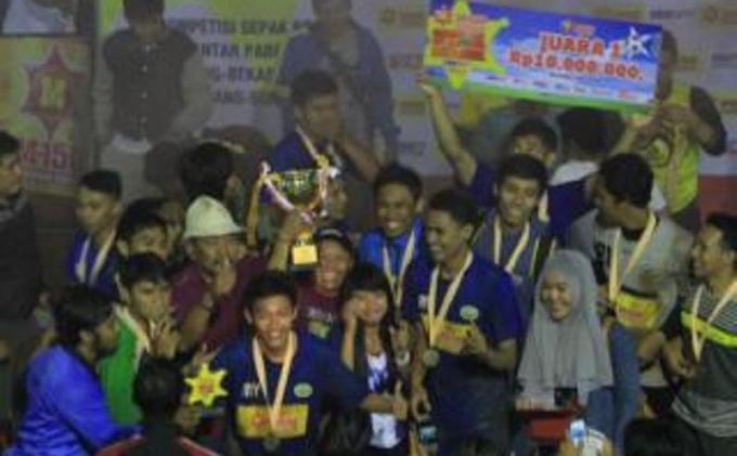 PT KMK Global Sport Juara Zona Tangerang Liga Pabrik M-150 - TribunNews.com