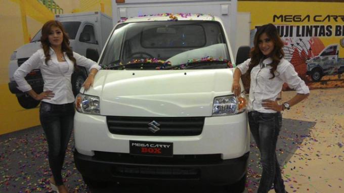 Suzuki Hadirkan Mega Carry Box - TribunNews.com