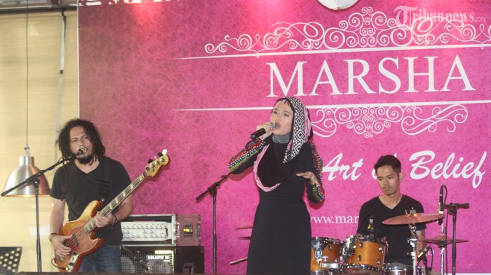 Karier Marshanda sebagai Motivator Terancam - TribunNews.com