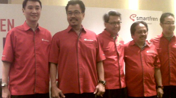 Smartfren Targetkan Pendapatan Tumbuh 50 Persen - TribunNews.com