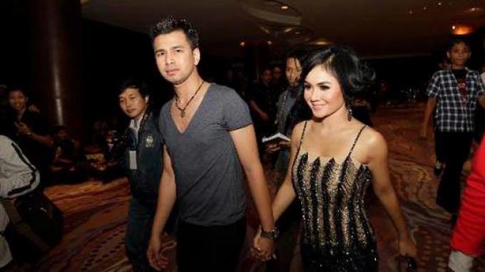 Yuni Shara Anggap Raffi Ahmad sebagai Teman - TribunNews.com
