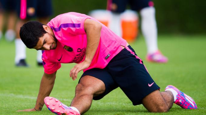 United Bisa Saja Datangkan Suarez ke Old Trafford - TribunNews.com