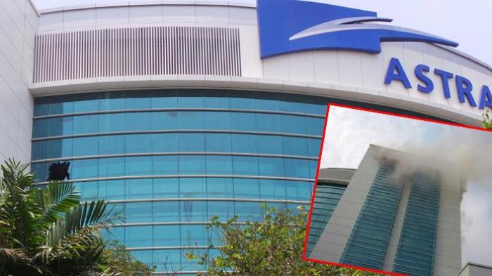 Gedung PT Astra di Sunter Dilalap Api - TribunNews.com