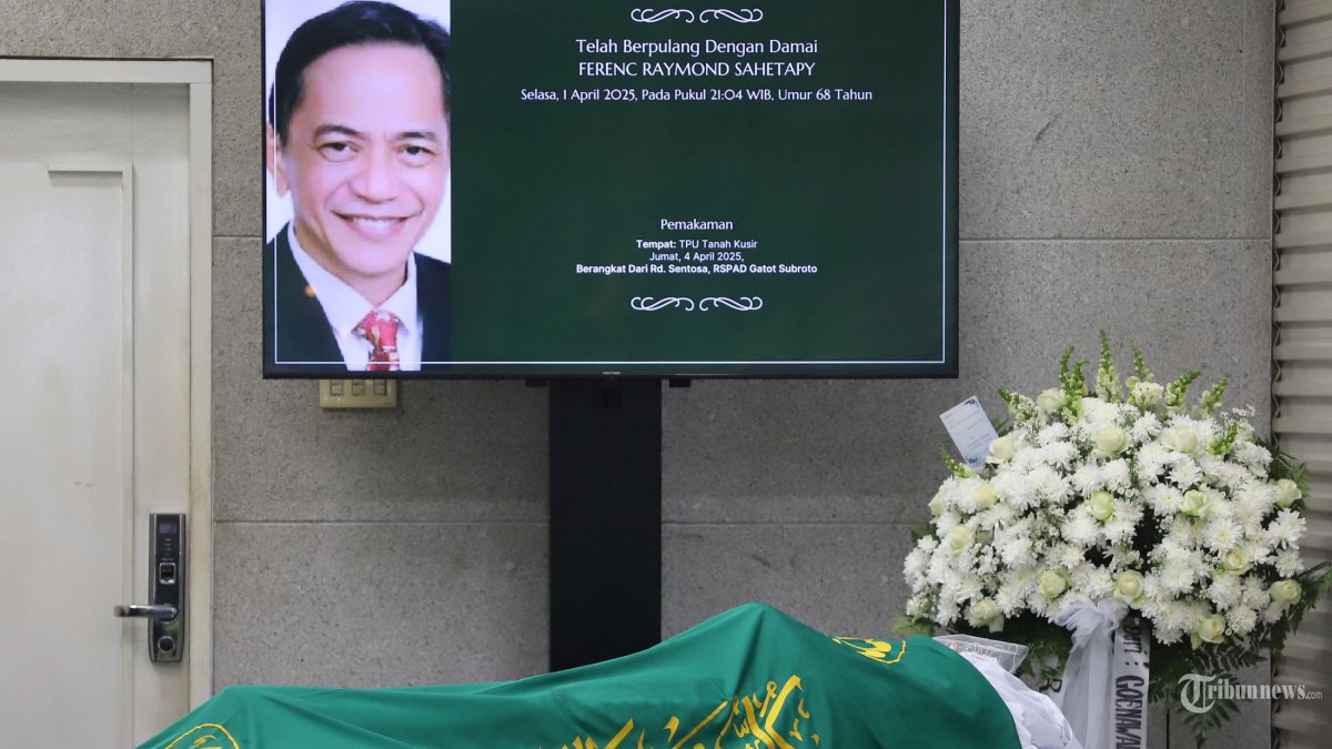Ray Sahetapy Akan Dimakamkan di TPU Tanah Kusir Siang Ini - TribunNews.com