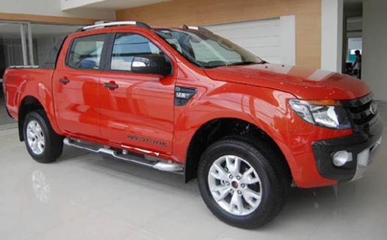 Ford Ranger 4x4 Lama Comparativo: Ford Ranger Black 4x2 Ou Fiat Toro