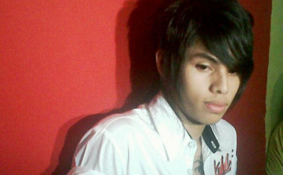 Axel: Titi DJ Ibu Tiri yang Baik - TribunNews.com