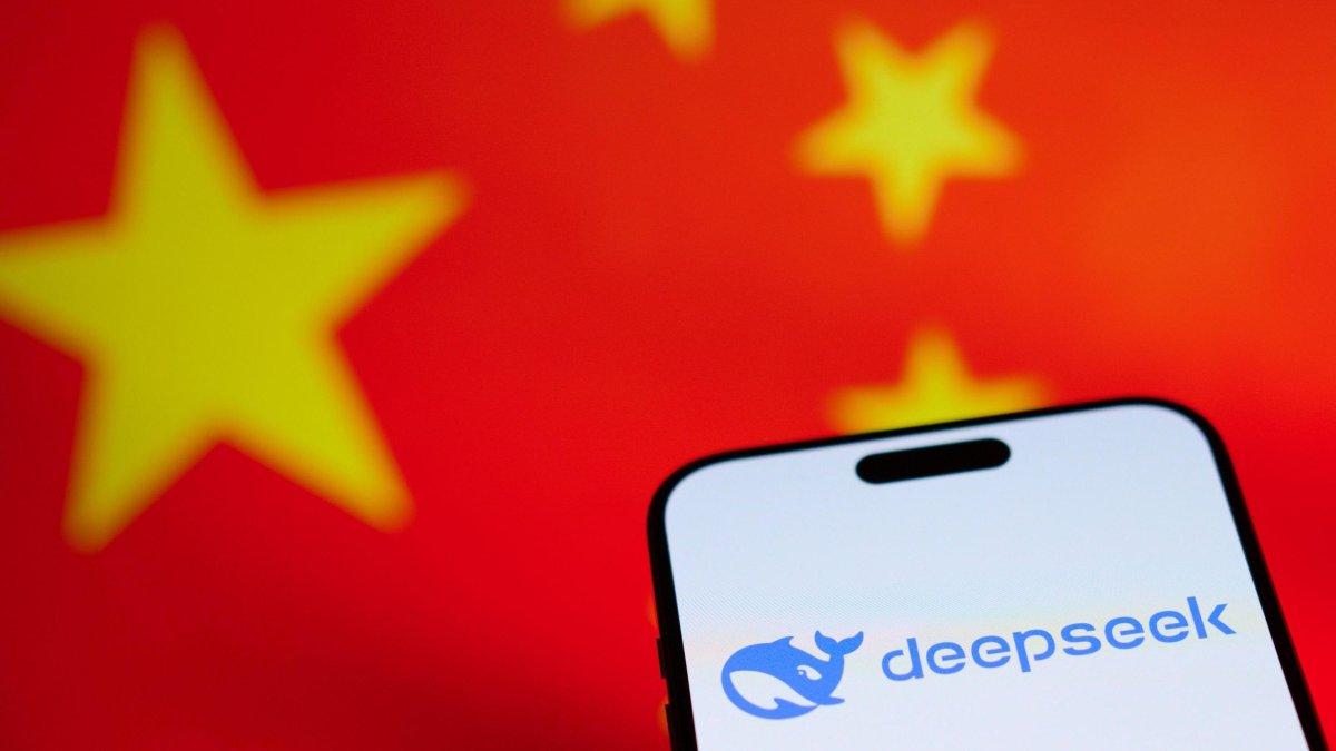 DeepSeek: Chatbot AI asal China yang kalahkan popularitas ChatGPT - Halaman all - TribunNews.com