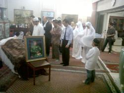 Mendiang Emma Soedharmono, Sosok yang Cinta Keluarga - TribunNews.com