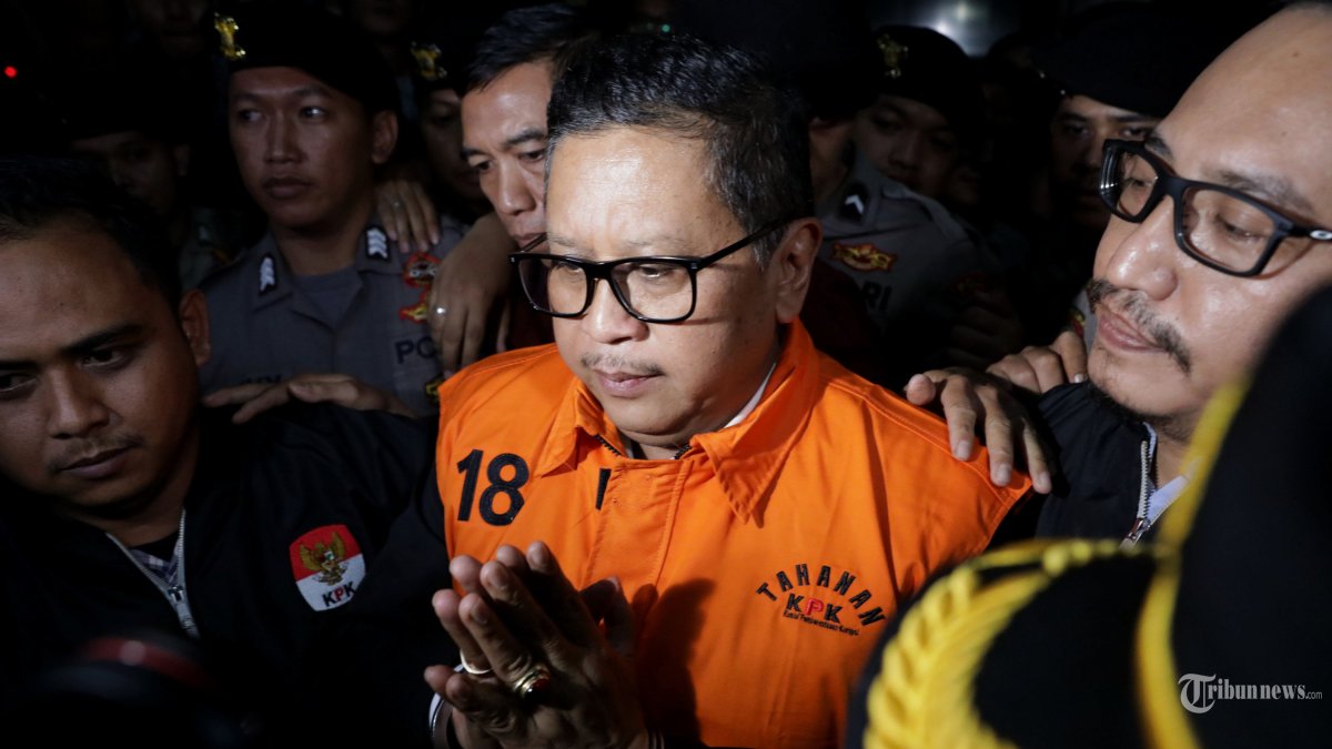 Hasto Ditahan KPK, Maqdir Ismail Nilai Tak Ada Alasan Faktual ...