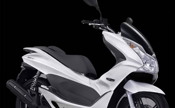 AHM Rilis Honda PCX Warna Putih - TribunNews.com