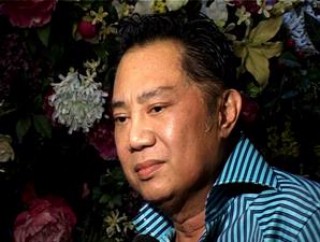 Ayah Roger Danuarta Meninggal Dunia - TribunNews.com