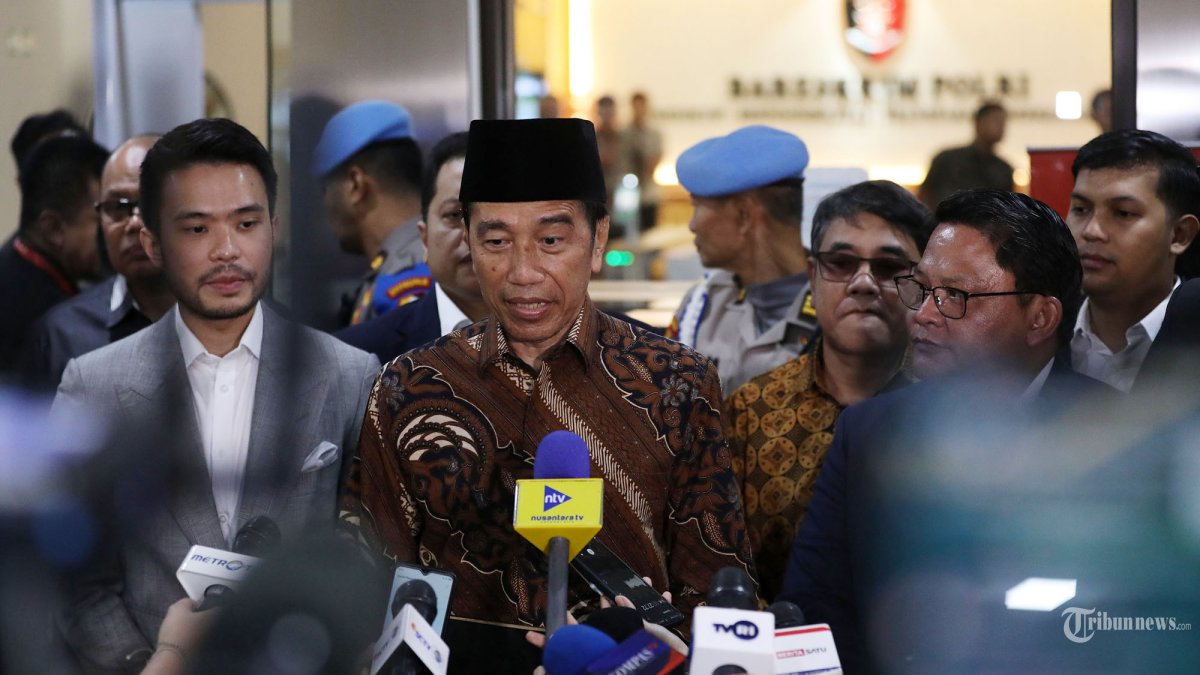 Ungkap 3 Kejanggalan Soal Uji Ijazah Jokowi, Roy Suryo Bakal Mengadu ke Pengawas Internal Polri ...