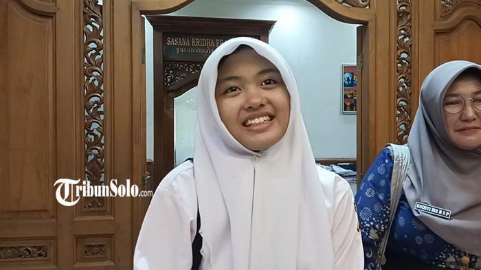 Beda Nasib 2 Siswi di Solo dan Jakarta Usai Gambar Lukisan Sketsa Wajah Presiden Prabowo ...