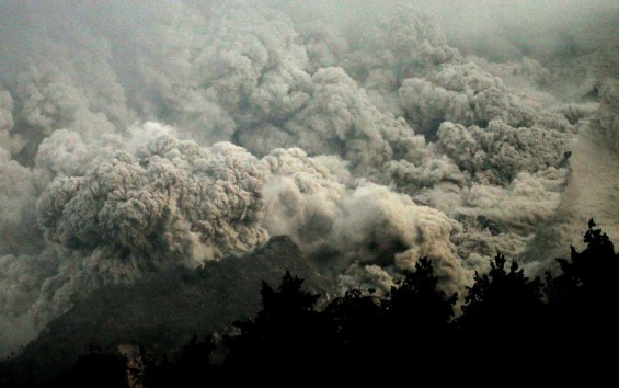Warga Kalinegoro Magelang Pilih Zikiran Di Rumah - TribunNews.com