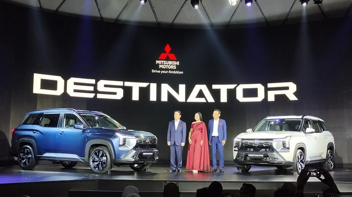 World Premiere Mitsubishi Destinator, SUV 7-Seater yang Harganya Masih ...