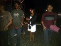 Pasangan Mesum di Kamar Kost Terjaring Razia - TribunNews.com