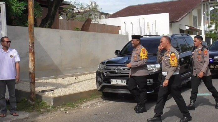 Detik-detik Rumah Pengusaha Lampung Thomas Riska Diserang, Penjaga ...