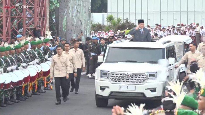 Buka Indo Defence 2024 di JIExpo Kemayoran, Presiden Prabowo Naik Maung ...