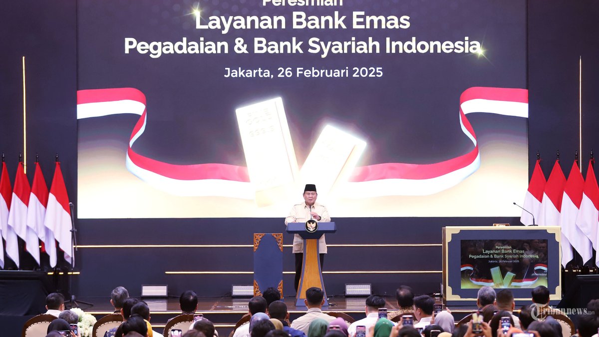 Momen Prabowo Minta Mayor Teddy untuk Undang Jokowi dalam Acara ...