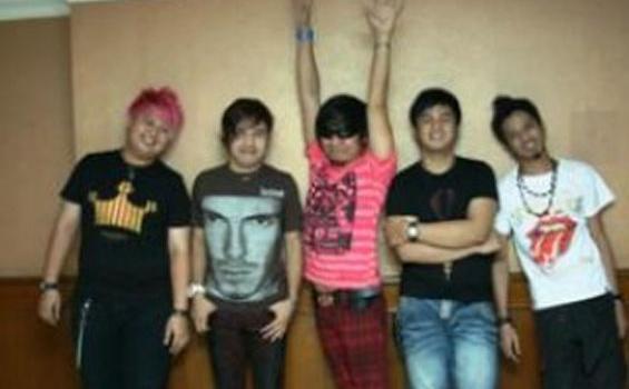Ariel Bangkitkan Motivasi Band Radja - TribunNews.com