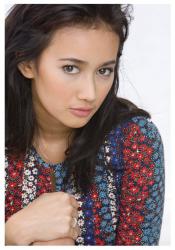 Ratu Felisha Resmi Menjanda - TribunNews.com