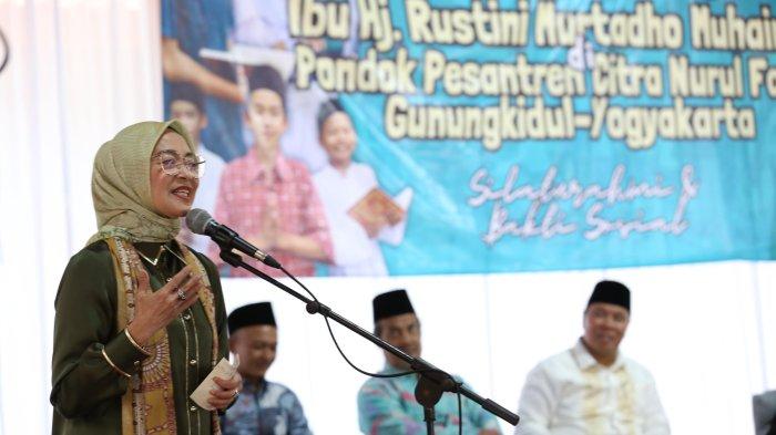 Hadir di Safari Ramadan di Gunungkidul, Rustini Muhaimin Sampaikan ...