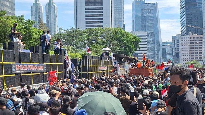 Ulama Haramkan Pertunjukan Sound Horeg, Bukan Sound Systemnya - Halaman all - TribunNews.com