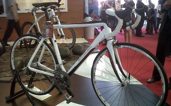 Sepeda Mercedes Benz Rp 102 juta - TribunNews.com