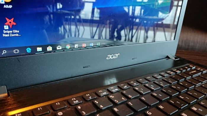 Acer Aspire E5-476 Didukung Baterai yang Mampu Bertahan Hingga 8 jam ...