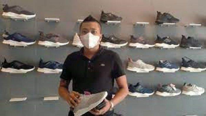 Fokus Jualan di Marketplace, Merek Sepatu Asal Klaten Sukses Tembus ...