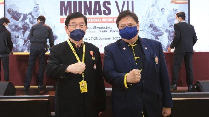 Master Supandi Dapat Pin Emas dan Dinobatkan Jadi Bapak Taiji Indonesia ...