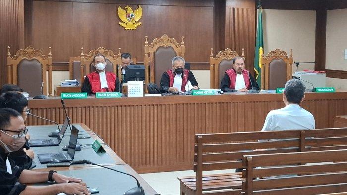 BREAKING NEWS Alwin Albar Eks Direktur Operasi PT Timah, Divonis 10 ...