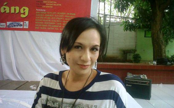 25 Tahun Vakum, Anna Tarigan Jadi Kuntilanak - TribunNews.com
