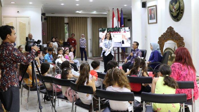 Anak-anak Suriah Kunjungi KBRI Damaskus, Belajar Lebih Jauh Mengenai ...